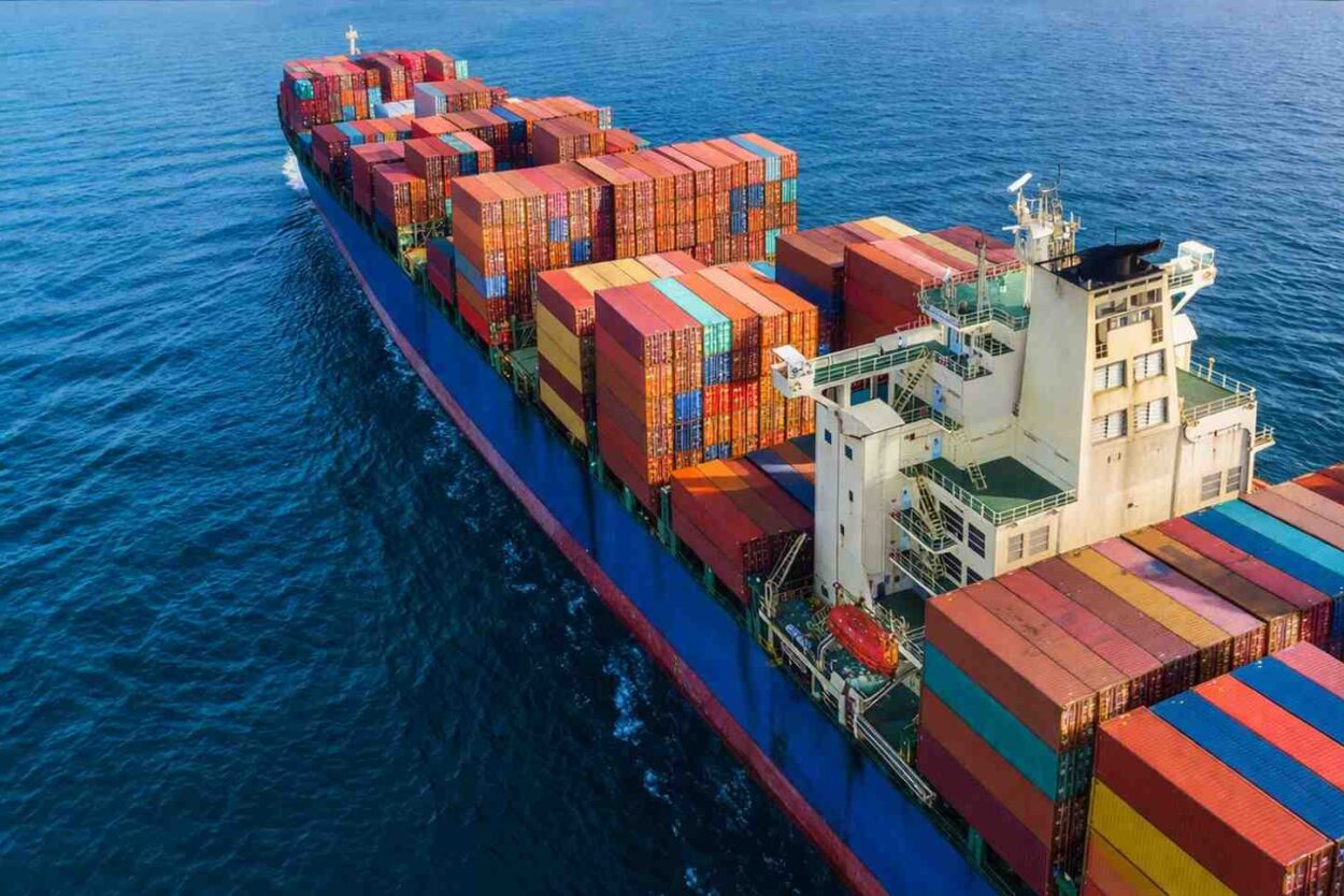 Difference Between Cargo and Shipment You Should Know
